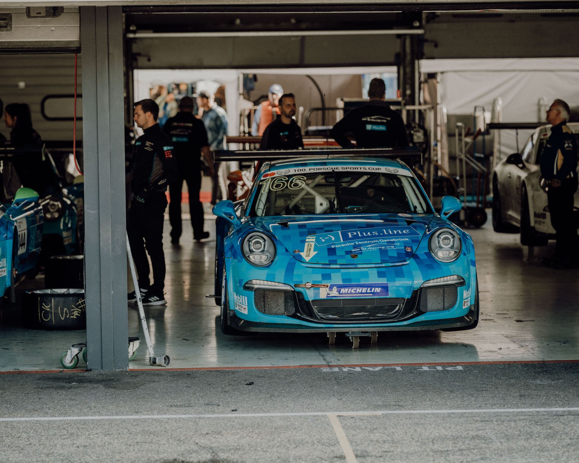 Full Throttle: Porsche Sports Cup Race Weekend | Winspire